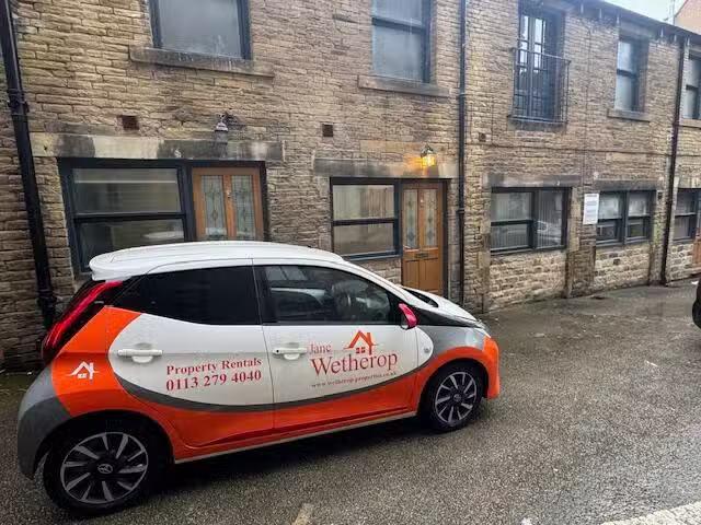 1 bedroom flat for rent in Westgate, Huddersfield, West Yorksh.