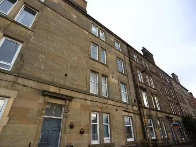 1 bedroom flat for rent in Westfield Street, Gorgie, Edinburgh.