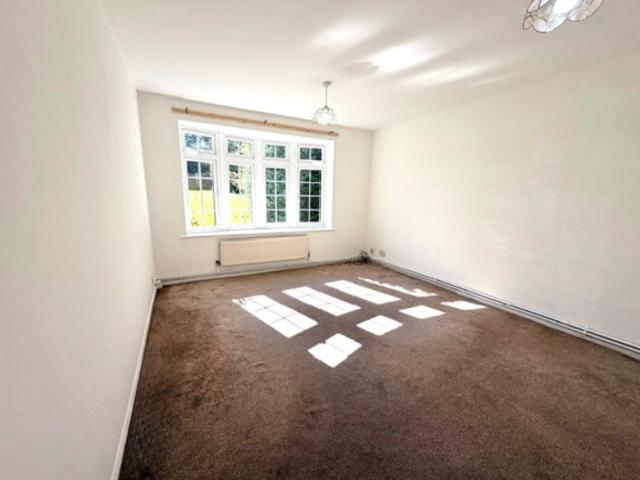 1 bedroom flat for rent in Westmoreland Road, Bromley, BR2
