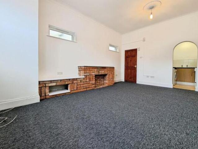 1 bedroom flat for rent in Westridge Road, SO17
