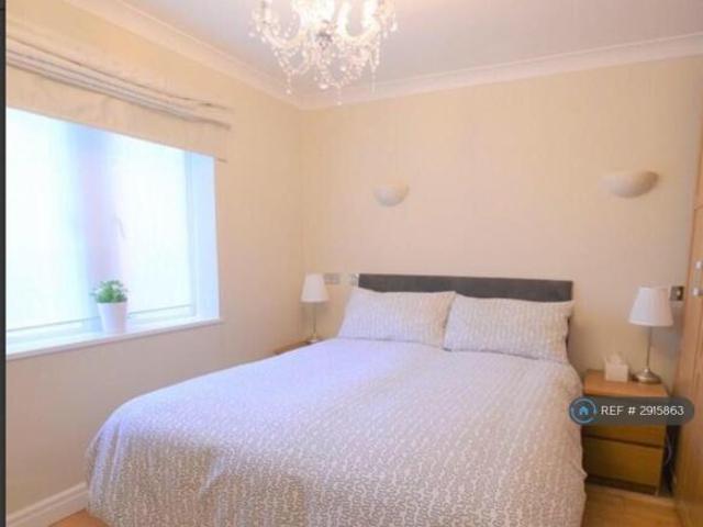 1 bedroom flat for rent in Wetherby Road, Leeds, LS8