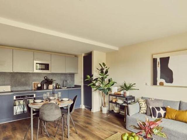 1 Bedroom Flat For Rent In Wharf Approach