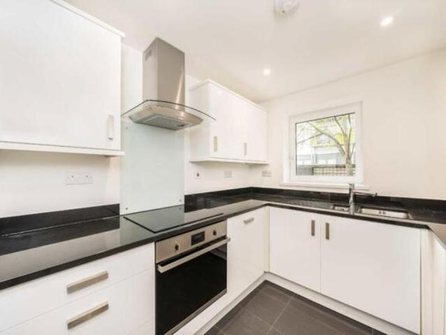 1 bedroom flat for rent in Wharncliffe Mews, Clapham, SW4