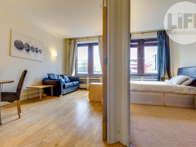 1 bedroom flat for rent in Whitehouse Apartments, Waterloo, SE1