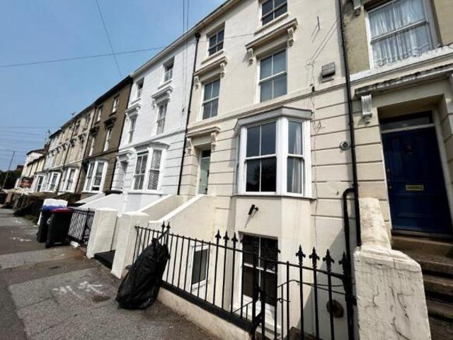 1 bedroom flat for rent in Whitstable Road, Canterbury Ref 2131, CT2
