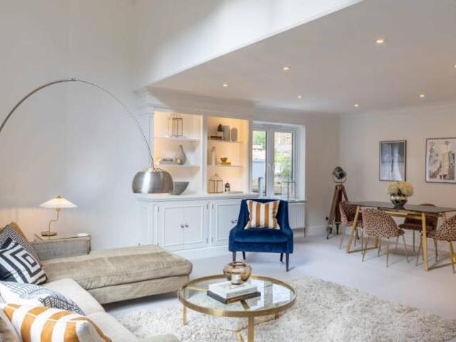 1 bedroom flat for rent in Whittaker Street, Belgravia, London, SW1W