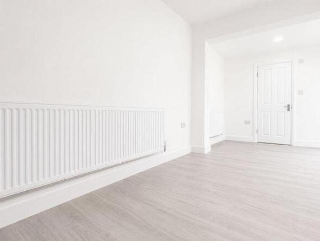 1 bedroom flat for rent in Whittington Road, Bounds Green N22