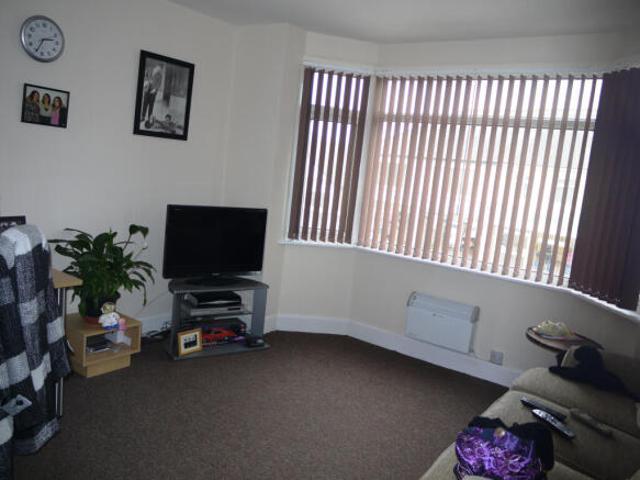 1 bedroom flat for rent in Wimborne Road, Kinson, Bournemouth, Dorset, BH10