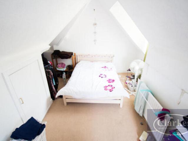 1 bedroom flat for rent in Wimborne Road, Winton, BH3