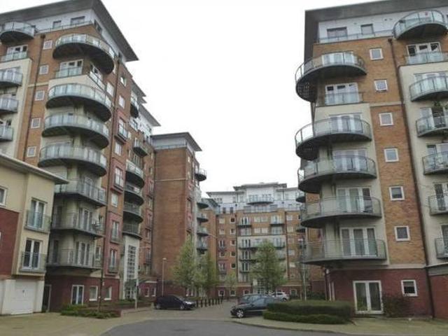 1 bedroom flat for rent in Winterthur Way Victory Hill RG21
