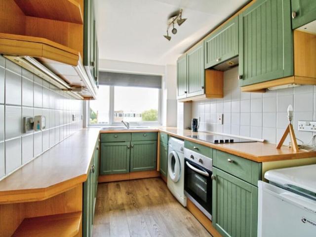 1 bedroom flat for rent in Winston Close, Romford, London, RM7