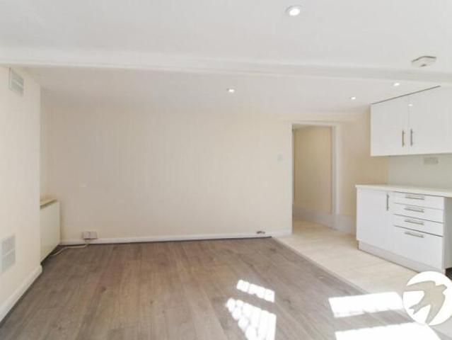 1 bedroom flat for rent in Wildfell Road, Catford, London, SE6