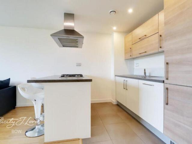 1 bedroom flat for rent in William Whiffin Square, LONDON, E3