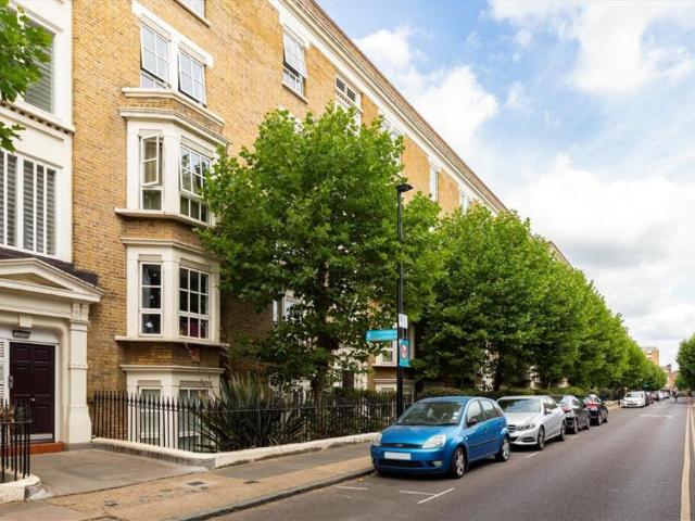 1 bedroom flat for rent in Wilmot Street, Bethnal Green, E2
