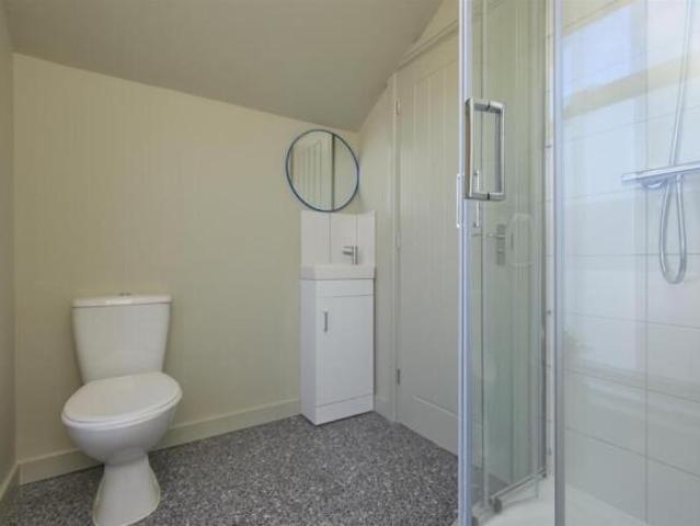 1 bedroom flat for rent in Wilson Street, DE1