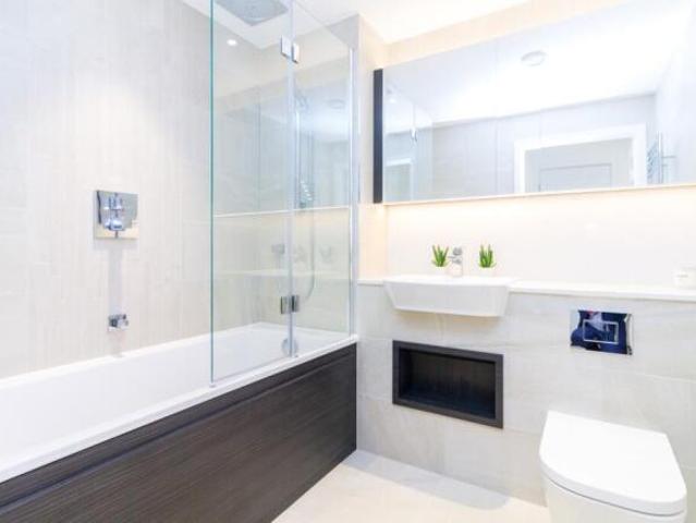 1 bedroom flat for rent in Wiverton Tower, 4 New Drum Street, Aldgate Place, Aldgate, E1