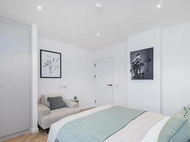 1 Bedroom Flat For Rent In Wood Green, London