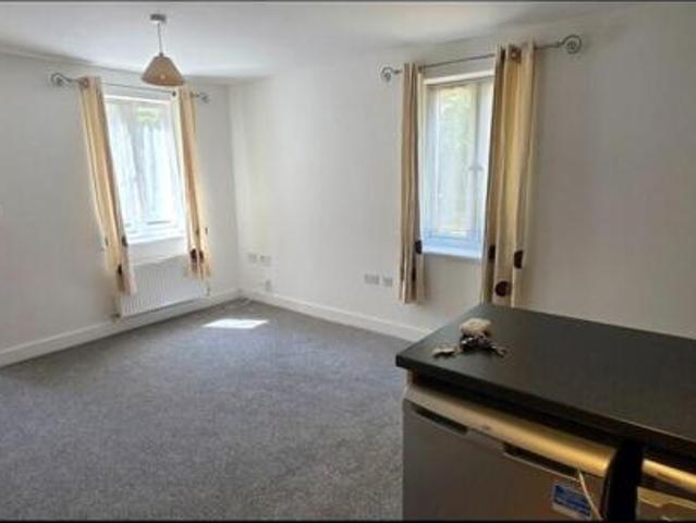 1 bedroom flat for rent in Woodcutters Mews, Swindon, SN25