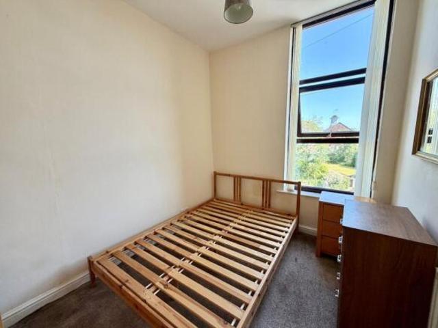 1 bedroom flat for rent in Woodland Lane, Leeds, West Yorkshire, LS7