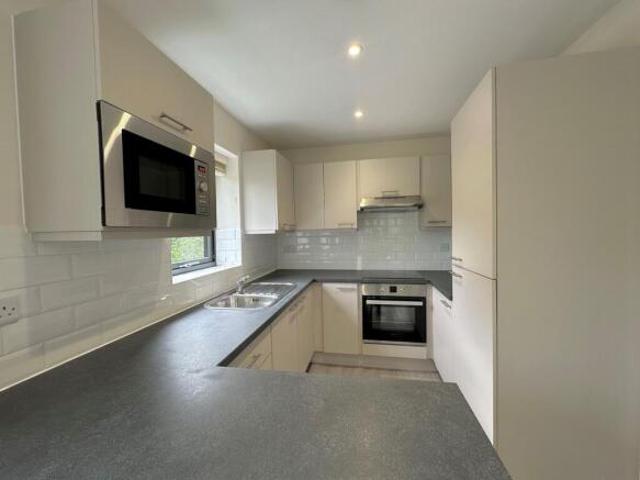 1 bedroom flat for rent in Woodley Headland, Peartree Bridge, MK6