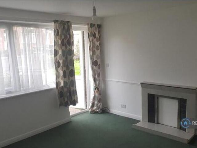 1 bedroom flat for rent in Woodside Court, Southampton, SO17
