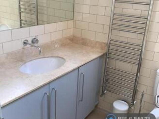 1 bedroom flat for rent in Woodstock Road, London, NW11