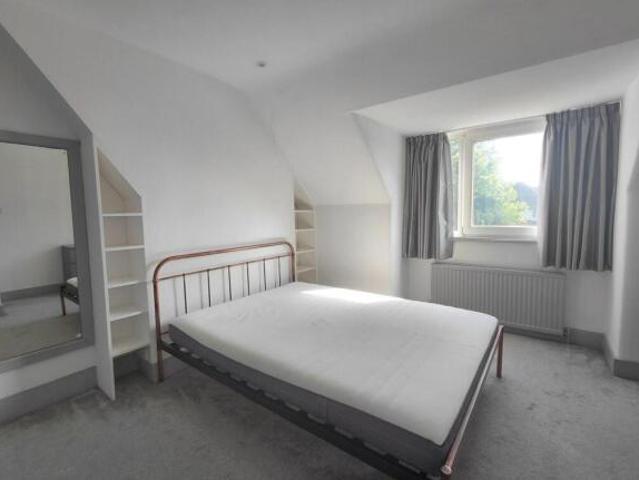 1 bedroom flat for rent in Woodstock Road, London, NW11
