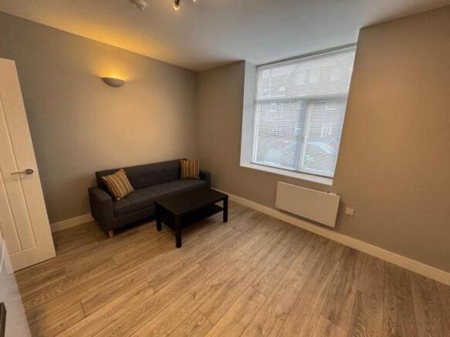 1 bedroom flat for rent in Woodville Road, Cathays, Cardiff, CF24