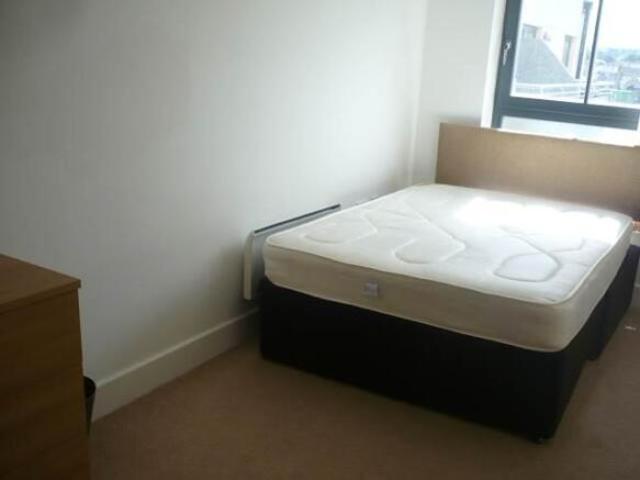 1 bedroom flat for rent in Woolston Warehouse, Grattan Road, BD1