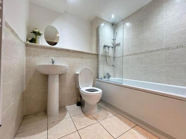 1 bedroom flat for rent in Woolston Warehouse, Grattan Road, Bradford, BD1