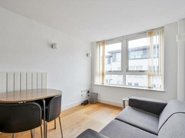 1 Bedroom Flat For Rent In Woolwich, London