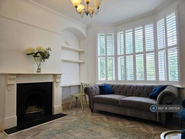 1 bedroom flat for rent in Woolwich Road, Belvedere, DA17