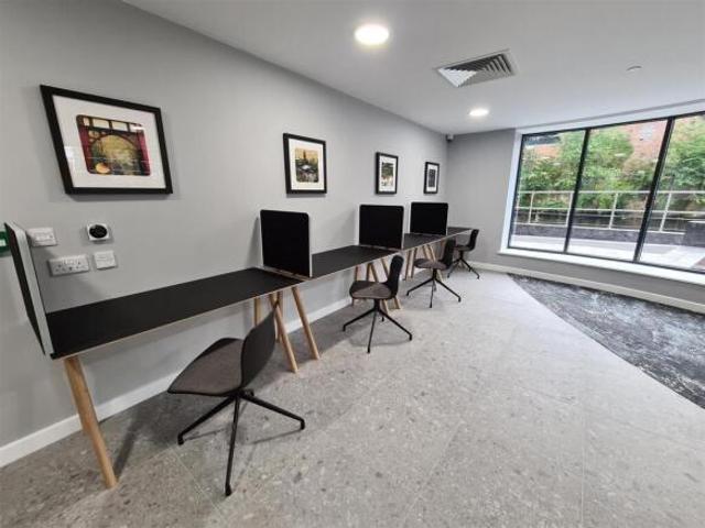 1 bedroom flat for rent in Woden Street, Salford, M5