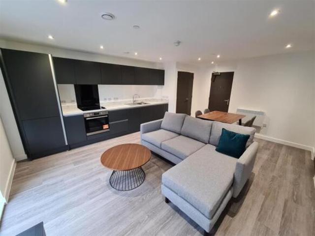 1 bedroom flat for rent in Woden Street, Salford, M5