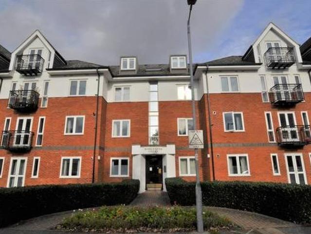 1 bedroom flat for rent in Worcester Court St Albans AL1