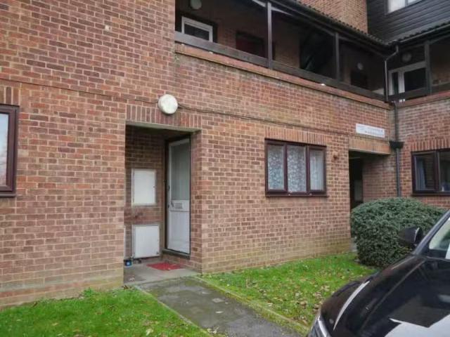 1 bedroom flat for rent in Wordsworth Court, Hatfield, AL10