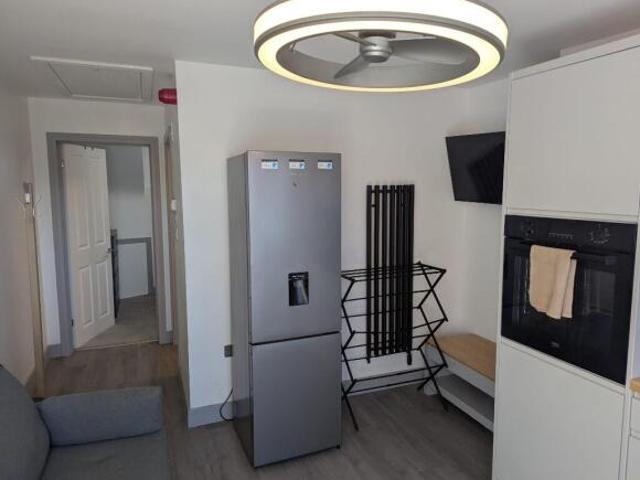 1 bedroom flat for rent in Worksop Road, Sheffield, S9
