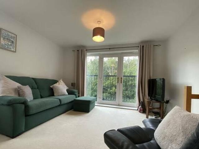 1 bedroom flat for rent in Wyncliffe Gardens Pentwyn CF23