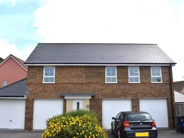 1 bedroom flat for rent in Wyndham Park, BA21