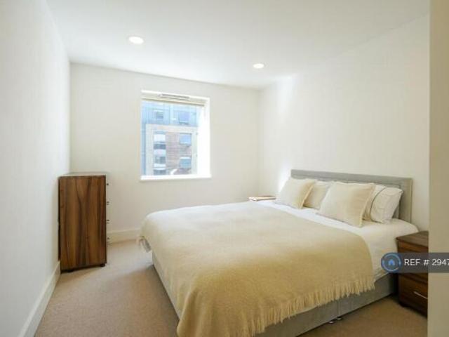 1 bedroom flat for rent in Xchange Point, London, N7