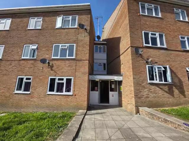 1 bedroom flat for rent in Yeovil, BA21