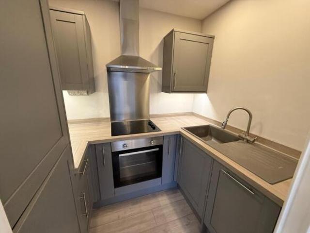 1 bedroom flat for rent in York Road, GU1