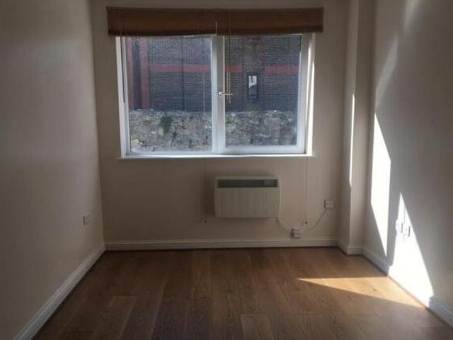 1 Bedroom Flat For Rent In York Walk