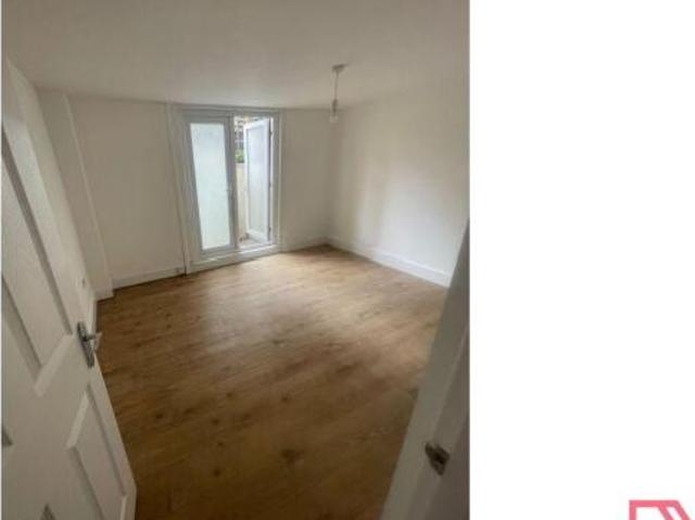 1 bedroom flat for rent in A Pier Road, Northfleet, Gravesend, Kent, DA11