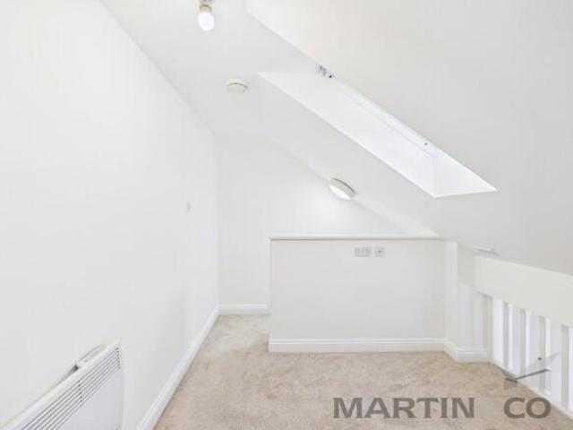 1 bedroom flat for rent in Acorn Lodge, Lye Lane, AL2