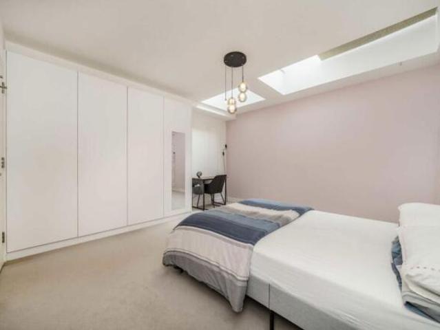1 bedroom flat for rent in Acton Lane, London, W4