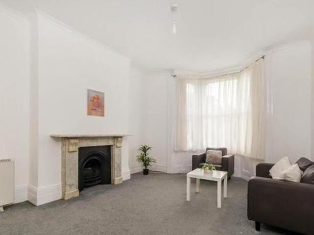 1 Bedroom Flat For Rent In Acton, London