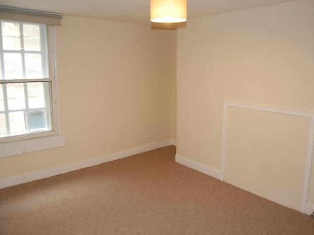1 bedroom flat for rent in Abbey Churchyard, Bath, Somerset, BA1