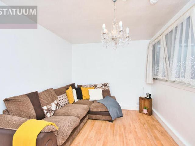 1 bedroom flat for rent in Abbey Lane, Stratford Olympic, London, E15
