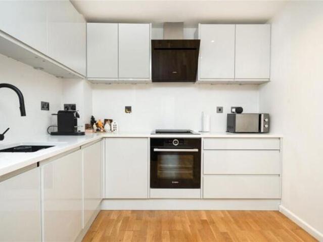 1 bedroom flat for rent in Ability Place, Canary Wharf, London, E14